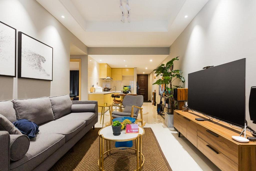 Haikou Meilan·Clock Tower· Locals Apartment 00153670, Changliu (updated ...