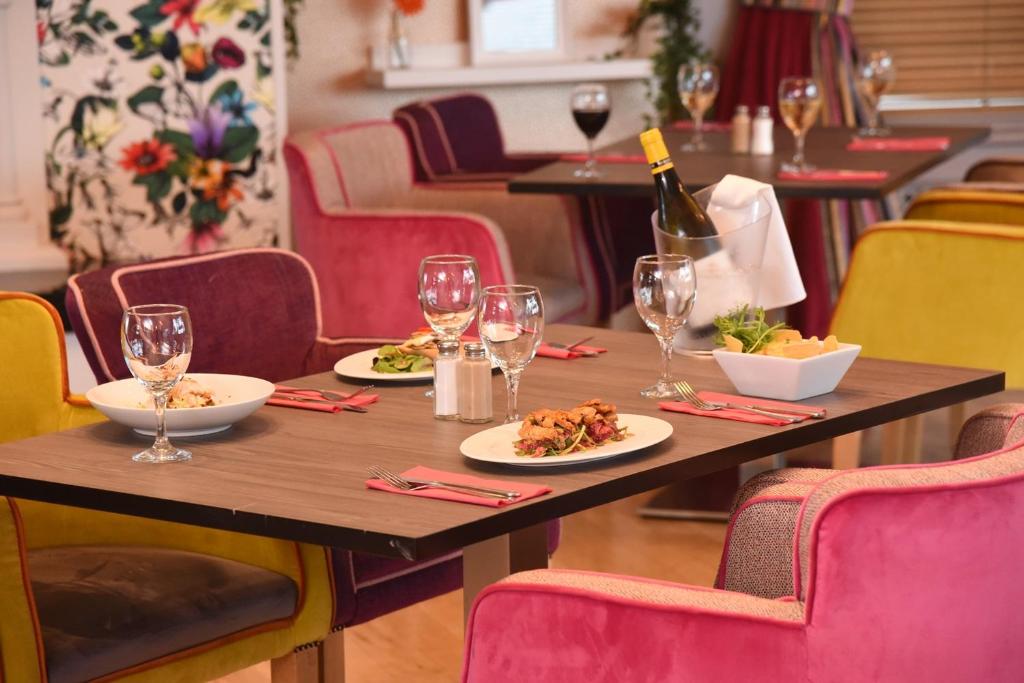 The Lodge Hotel, Coleraine (updated prices 2025)