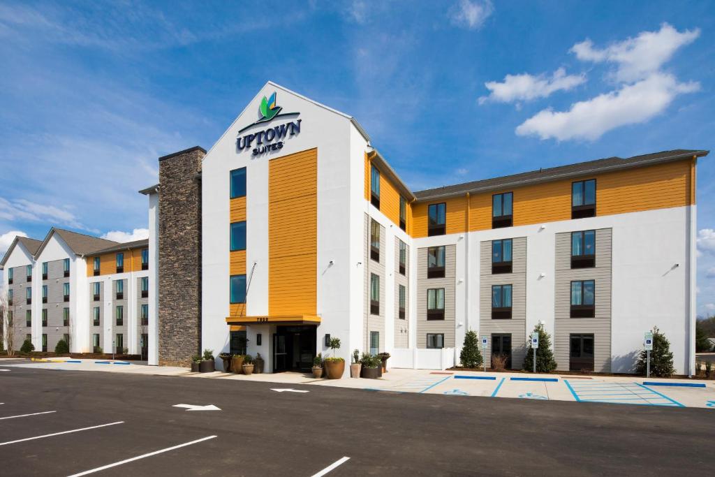 Uptown Suites Extended Stay Austin TX - Downtown, Austin (updated ...