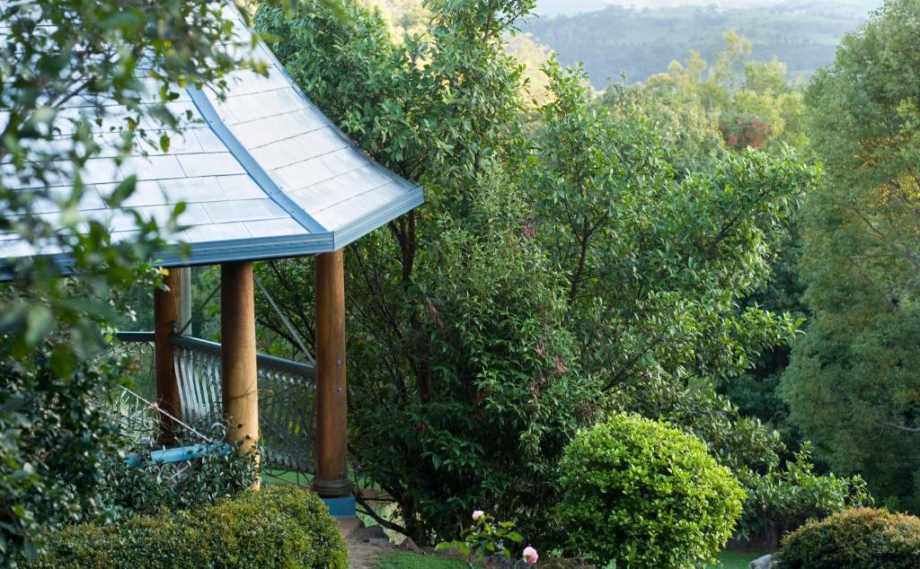 The Spotted Chook and Amelie's Petite Maison, Montville (updated prices ...