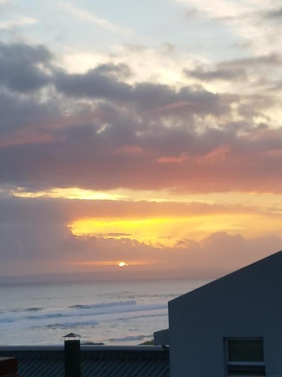 Dolphin's Nook, Groot Brak Rivier (updated prices 2025)