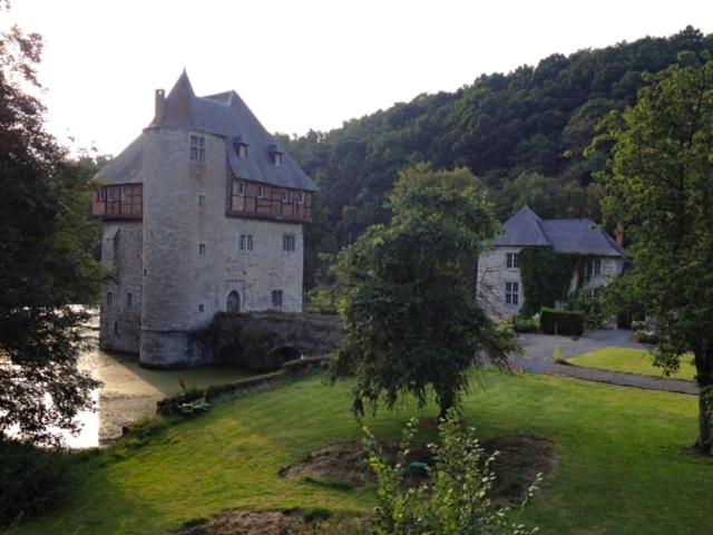 Maison de charme à Crupet et le gîte la suite, Crupet (updated prices 2025)