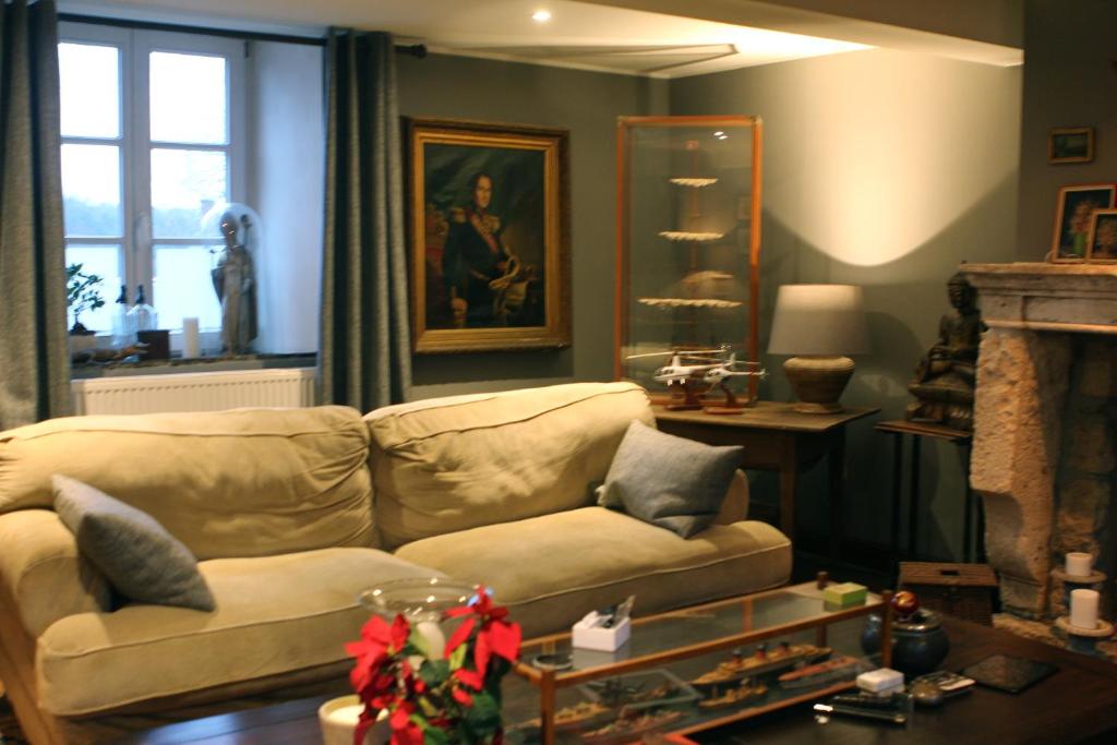 Maison de charme à Crupet et le gîte la suite, Crupet (updated prices 2025)