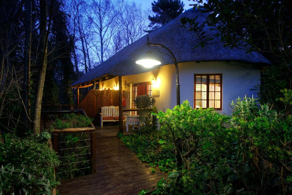 Hogsback Arminel Hotel, Hogsback (updated prices 2026)