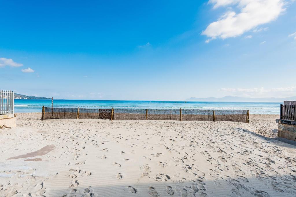 APARTAMENTO SES ROSES (Espanha Alcudia) - Booking.com