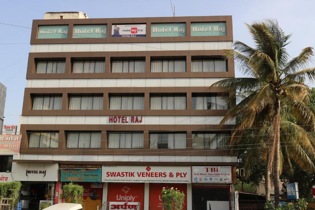 Hotel Raj, Aurangabad (updated prices 2026)