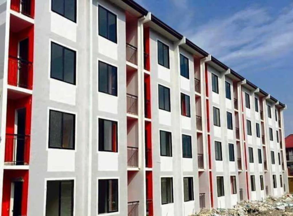 Hamptons Urban Deca Homes, Imus (актуальные цены 2024 года)