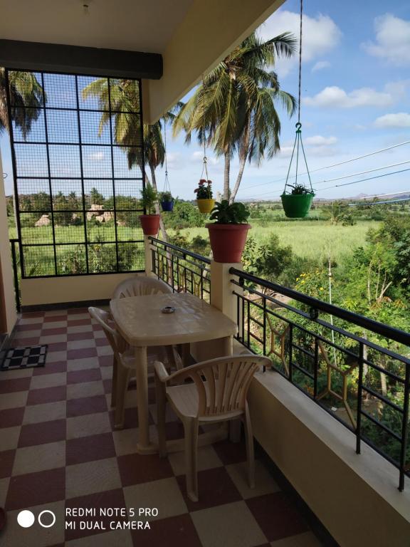 30 Homestays In Hampi (2023) | Updated Deals, Latest Reviews, Photos