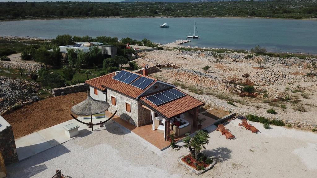 Beach House Marina Grande, Betina – Updated 2024 Prices