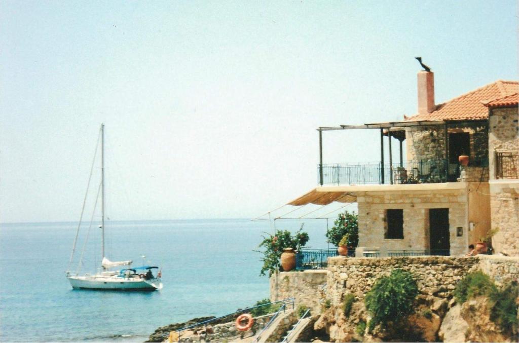 Wheelhouse Trachila Mani, Trakhíla (updated prices 2025)