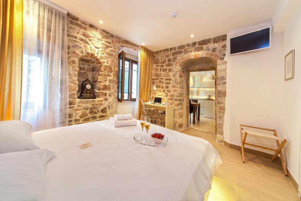 Golden Palace, Split (updated prices 2025)