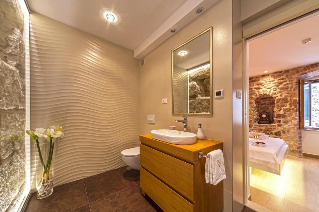 Golden Palace, Split (updated prices 2025)