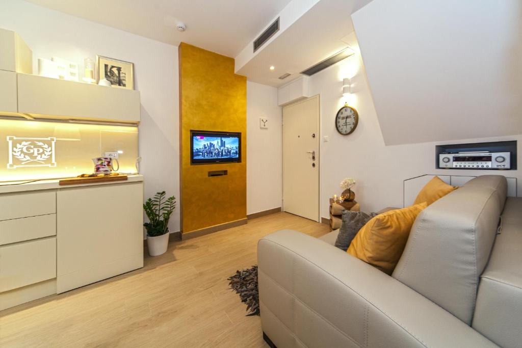 Golden Palace, Split (updated prices 2025)