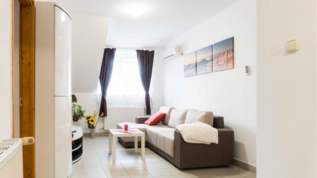 Márta Apartman Győr, Győr (precios actualizados 2024)