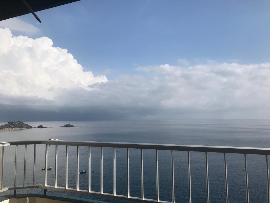 epsylon 2, Almuñécar (updated prices 2025)