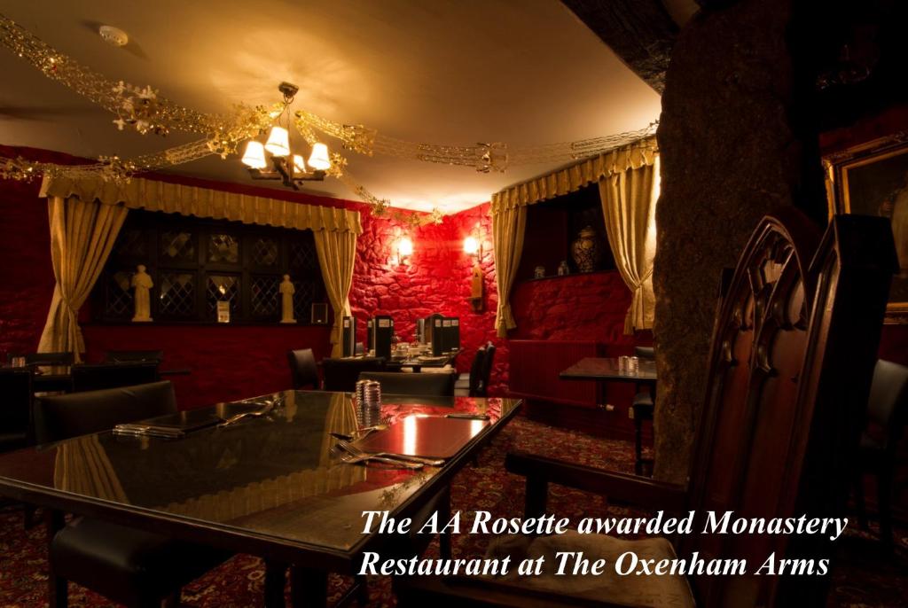 The Oxenham Arms Hotel Devon, South Zeal (updated prices 2025)