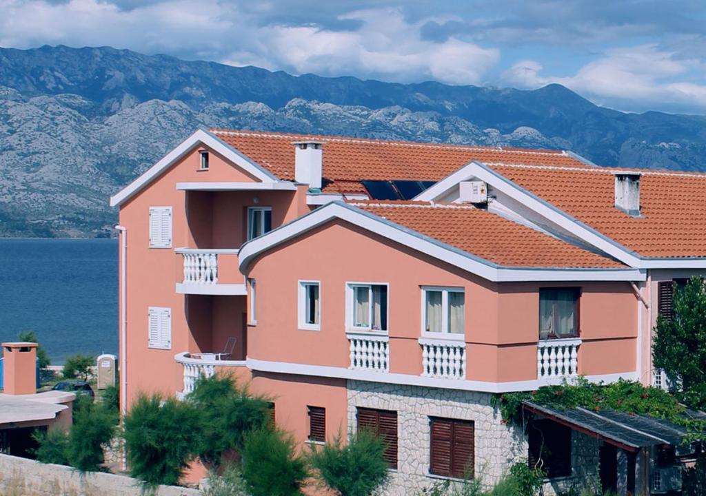 villa ata razanac, Ražanac (updated prices 2026)