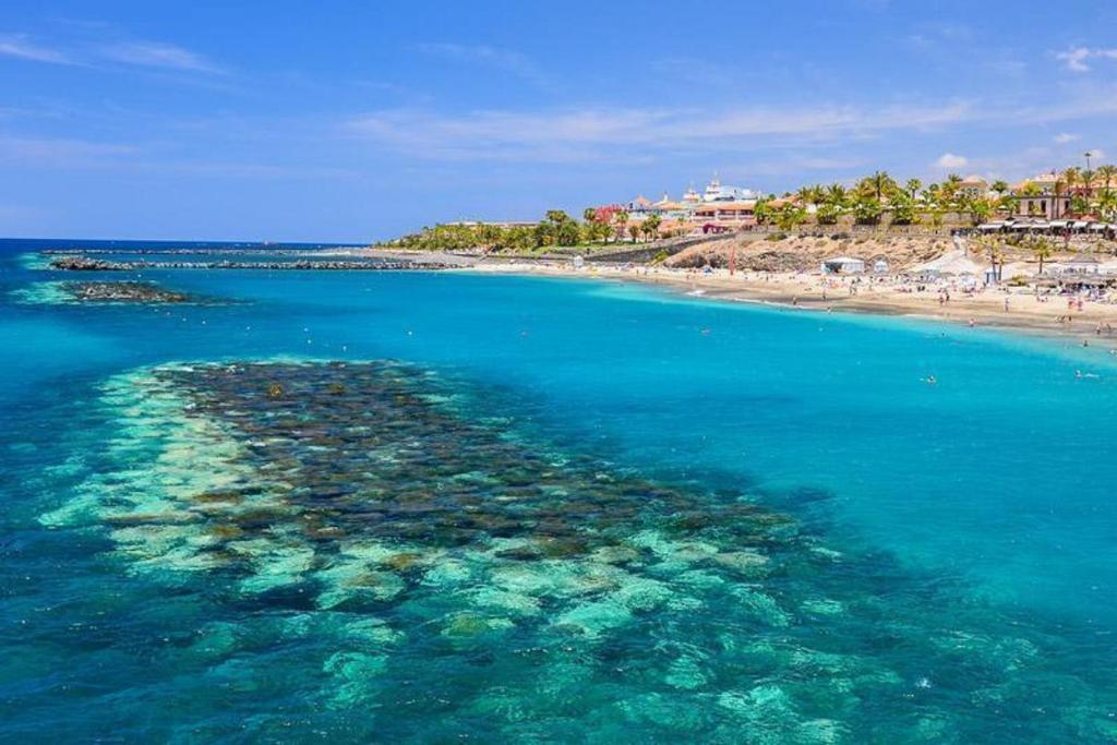 Summer Sun with wifi and pool in the complex, Adeje (aktualisierte ...