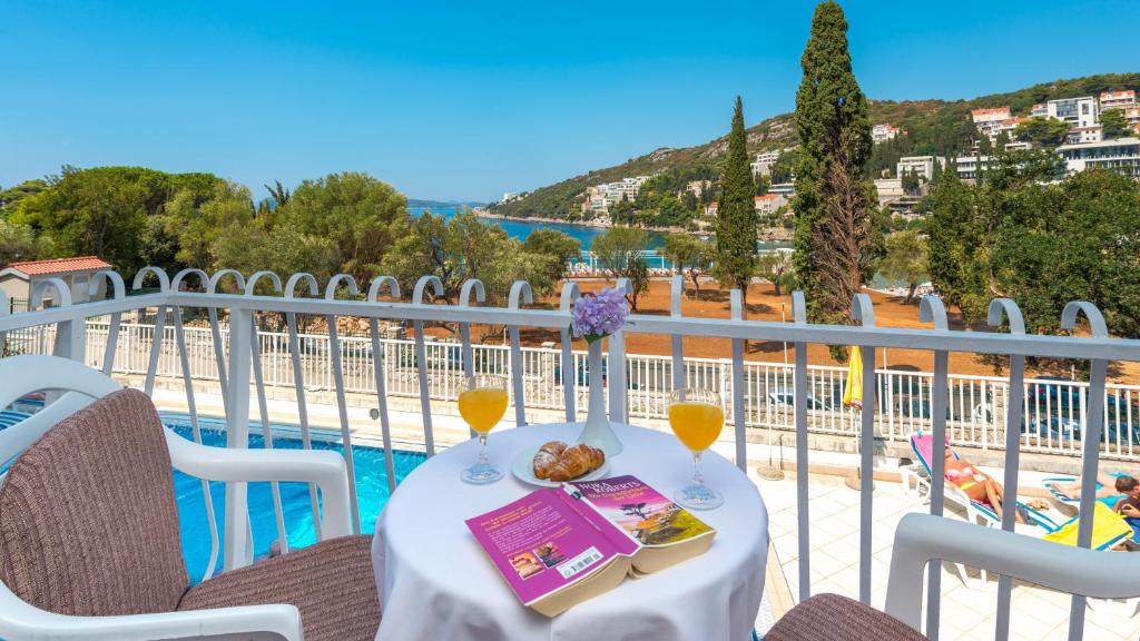 Hotel Komodor, Dubrovnik (updated prices 2025)
