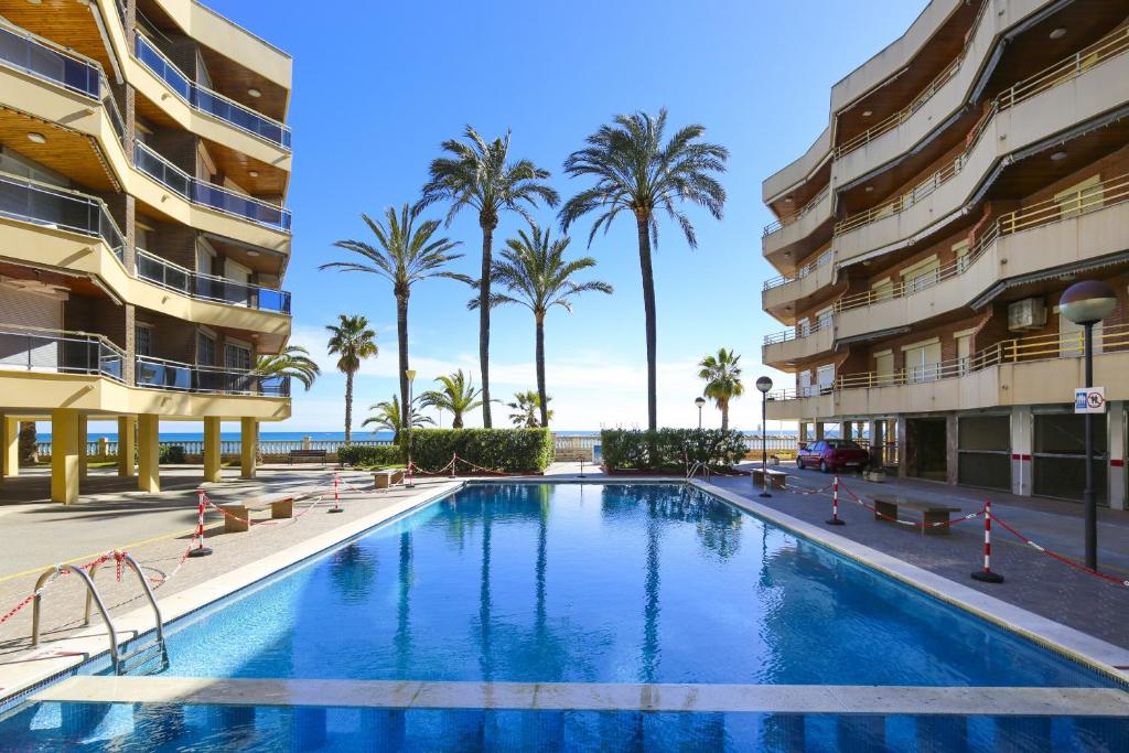Sol De España Apartments - Beachfront - Salou