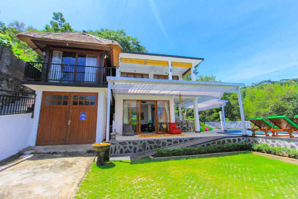 Private Villa Lovina Hillside Rinisha Rumah Senja, Lovina – Updated ...