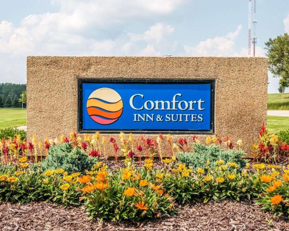 Comfort Suites Logo Png