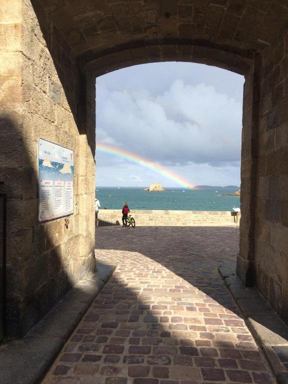 Les Chiens du Guet, Saint-Malo (tarifs actualisés, 2025)