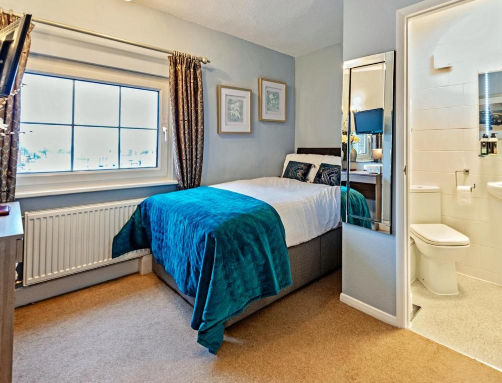 The Pytchley Inn, West Haddon (updated prices 2025)