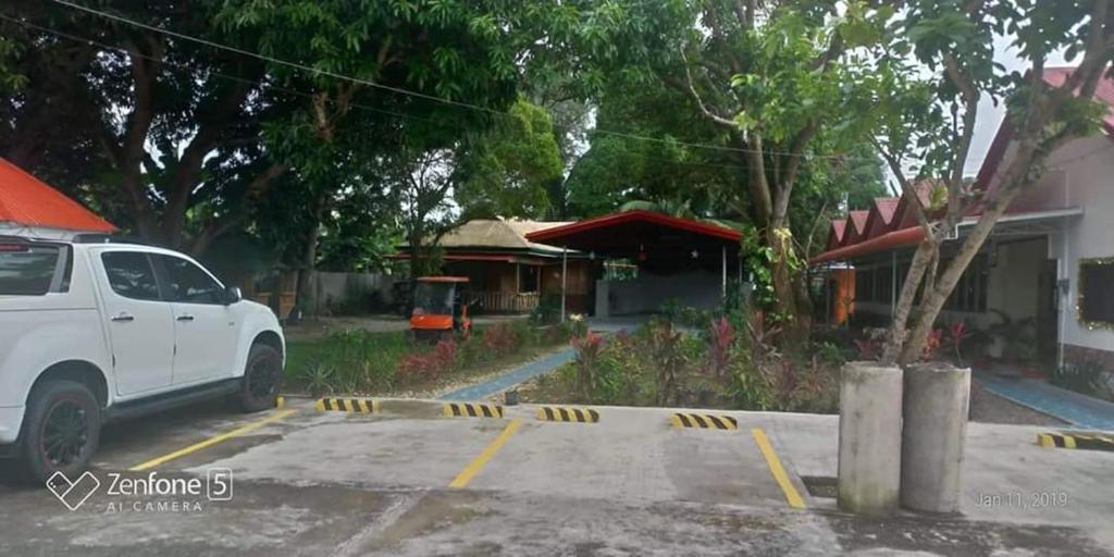Johann Ritz Place, Dumanjug (updated prices 2025)