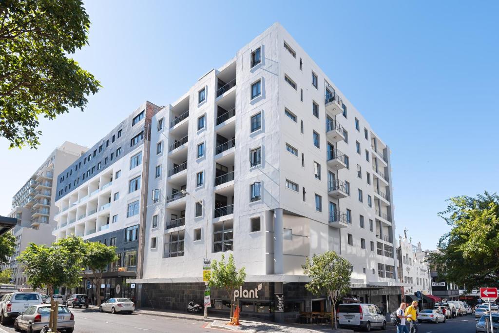 Flatrock Apartments | Apartment in Cape Town, South Africa