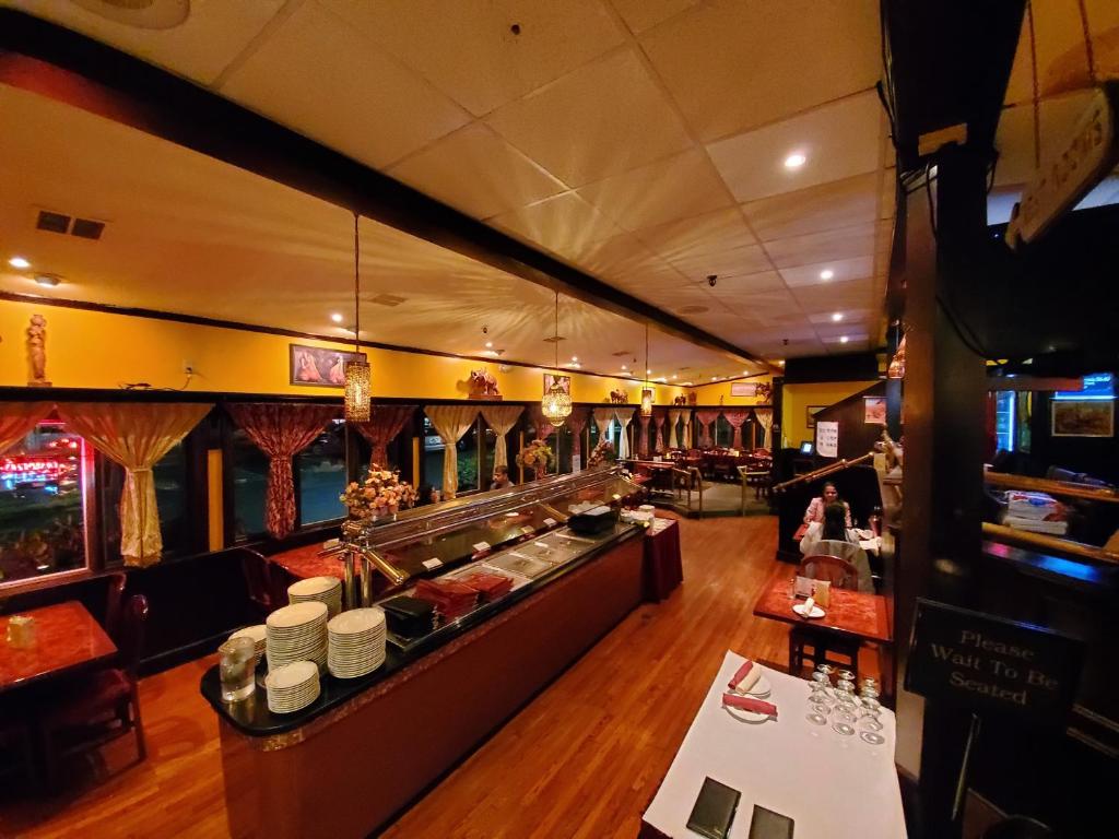 Ramada by Wyndham Groton Mystic, Groton (updated prices 2025)