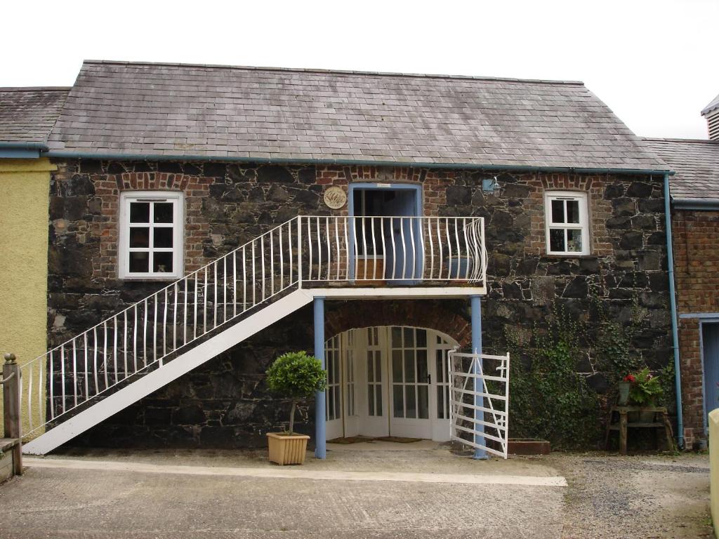 Wheat Loft Apartment at Ballydougan Pottery, Craigavon (updated prices ...