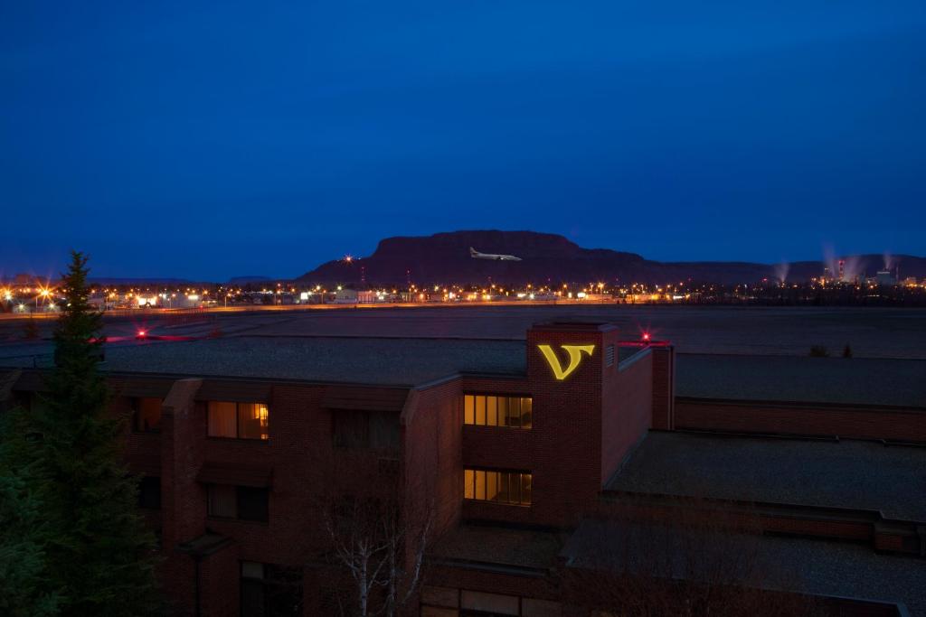 Valhalla Hotel & Conference Centre, Thunder Bay (updated prices 2025)