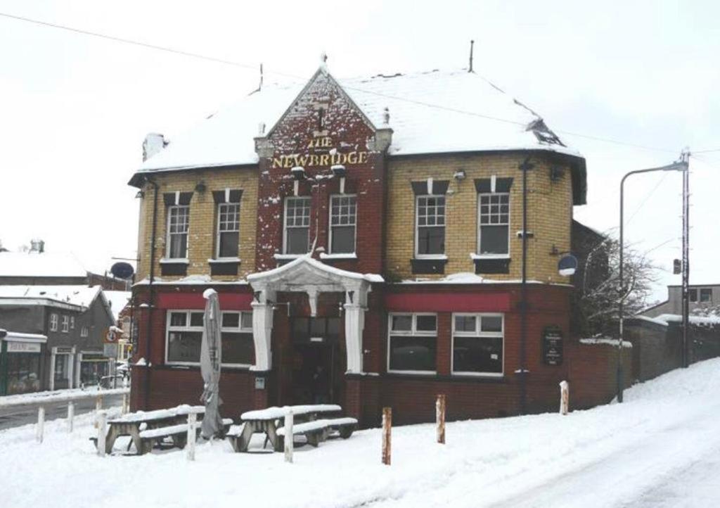 The Newbridge Hotel, Newbridge (updated prices 2025)