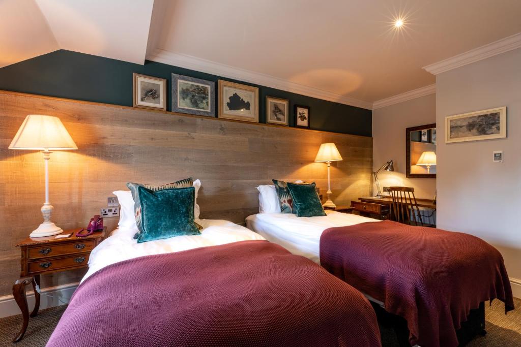 The Foley, Claygate (updated prices 2025)