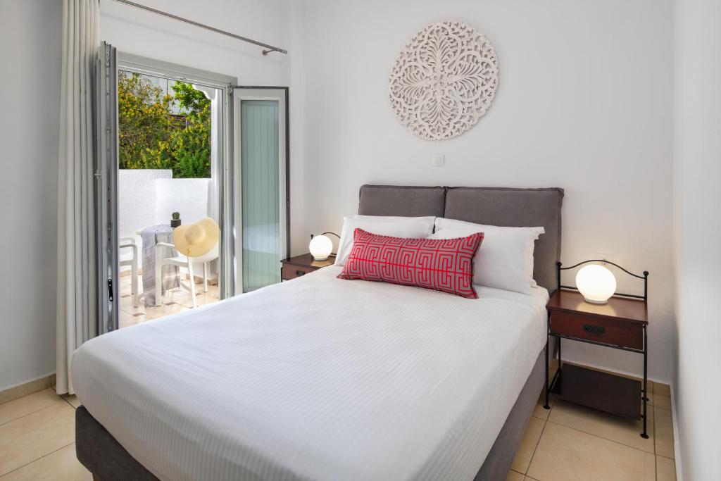 Villa Soula, Fira (updated prices 2025)