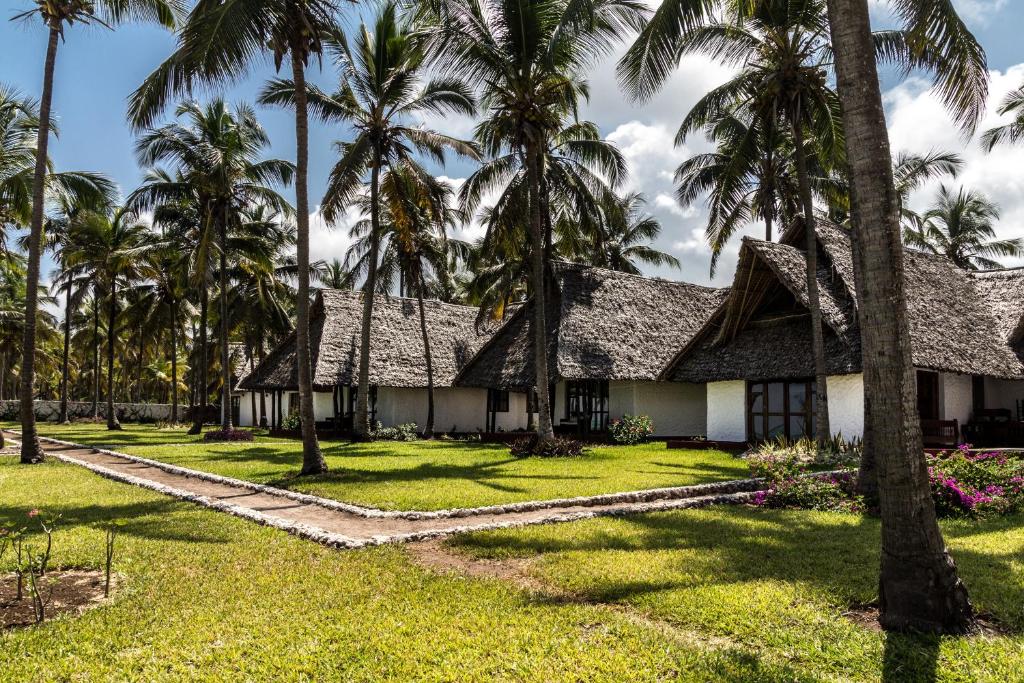 Karafuu Beach Resort & Spa, Pingwe (updated prices 2025)