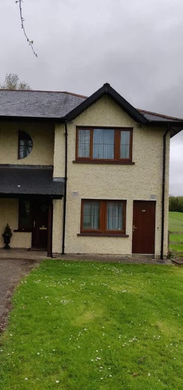 346 The Lodges Ballykisteen, Limerick Junction (posodobljene cene za ...
