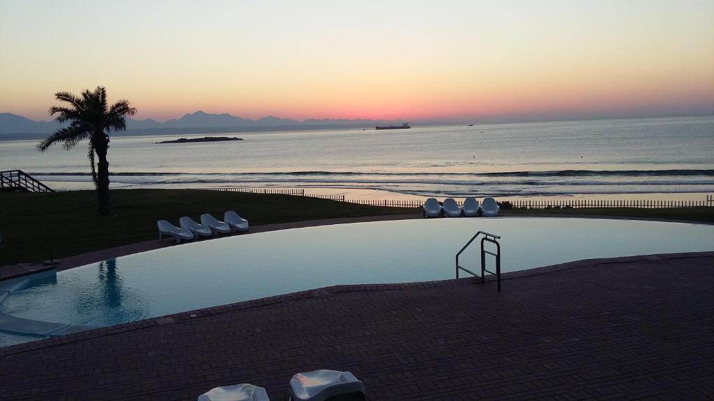 Beach Club Self Catering Apartments, Mossel Bay – Updated 2022 Prices