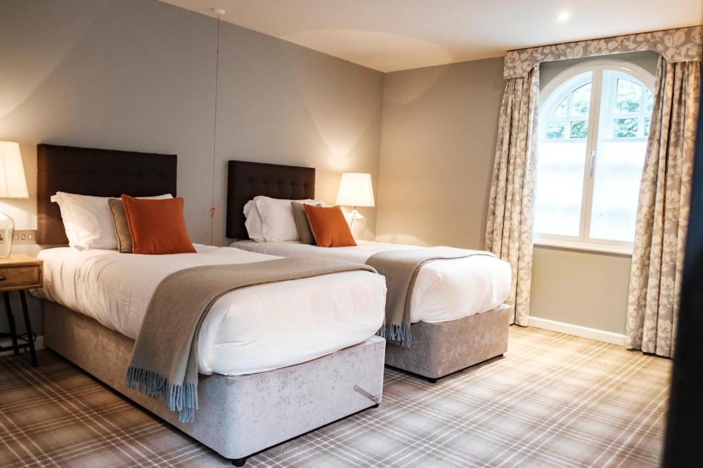 The Princess Royal, Farnham (updated prices 2025)