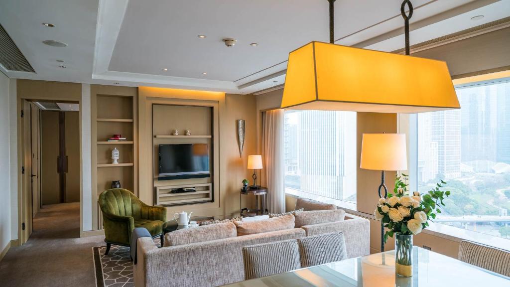 IFC Residence, Shanghai (updated prices 2025)