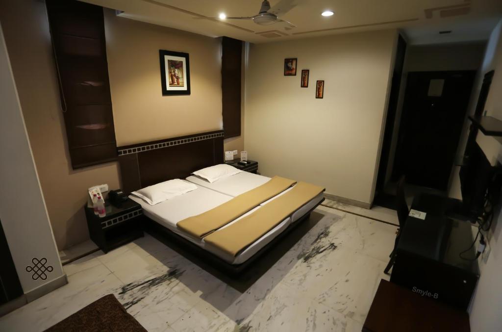 Smyle Inn - Best Value Hotel near New Delhi Station, New Delhi (updated ...