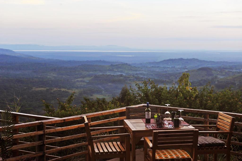 Isunga Lodge, Kibale Forest National Park (updated prices 2025)