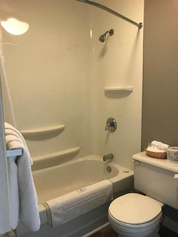 Coastal Inn - Kingfisher, Digby (updated prices 2025)