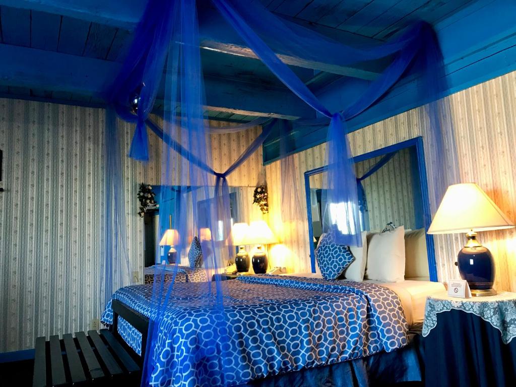 Don Q Inn, Dodgeville (updated prices 2025)