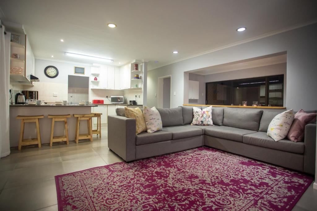 Dayspring Villas - 3 Bedroom Townhouse, Durbanville (preços atualizados ...