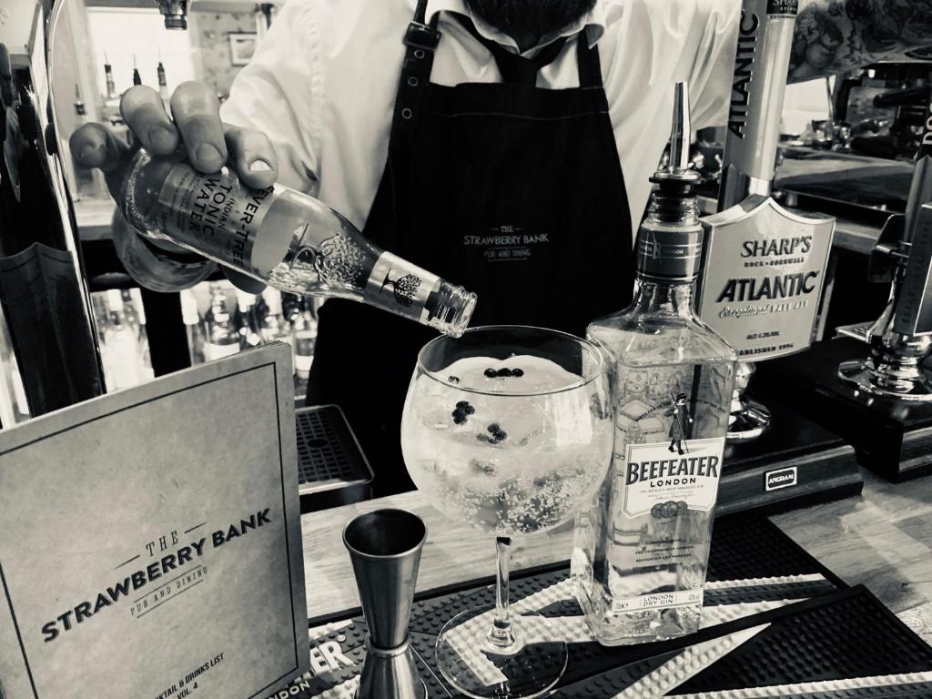 Strawberry Bank Hotel, NEC, Meriden (updated prices 2025)