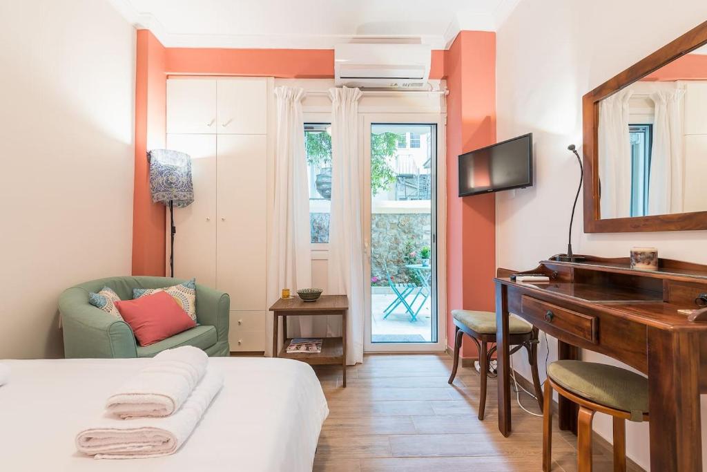 Cozy studio 5mins walk from Acropolis museum, Athens (updated prices 2025)