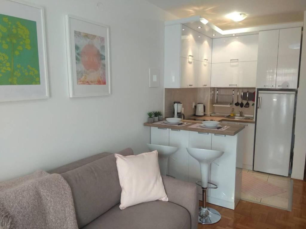 NEW Cosy studio, Novi Sad (updated prices 2024)