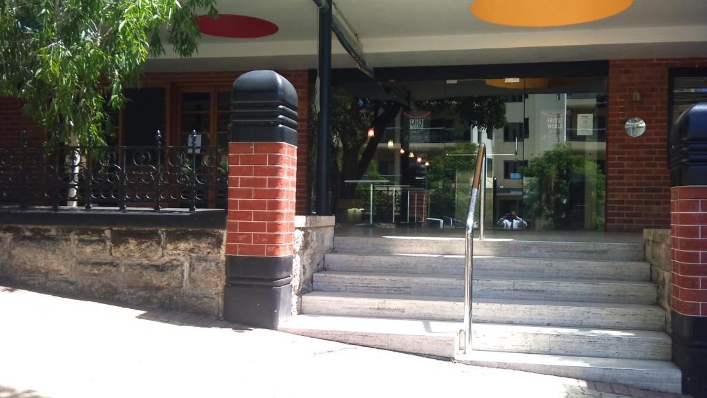 Riverview on Mount Street, Perth (updated prices 2025)